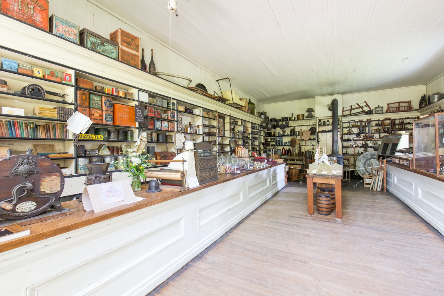 Menie General Store - Lang Pioneer Village Lang Pioneer Village